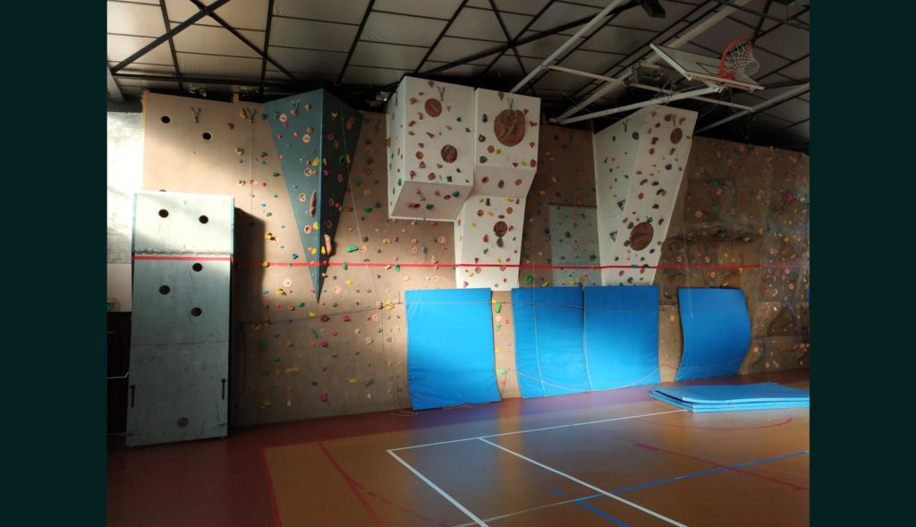 Structure d'escalade intérieure et extérieure : réalisations - Optimur